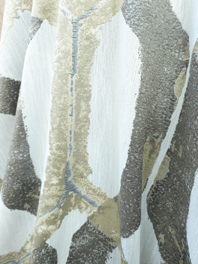 Material draperie jacquard ivoire model abstract maro auriu
